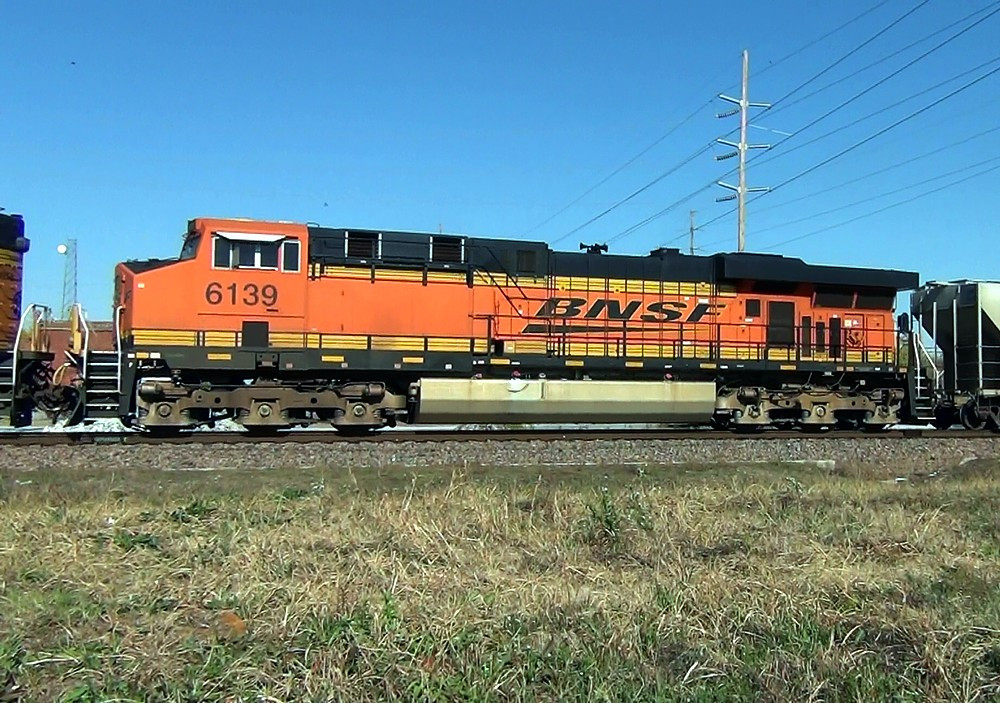 BNSF 6139